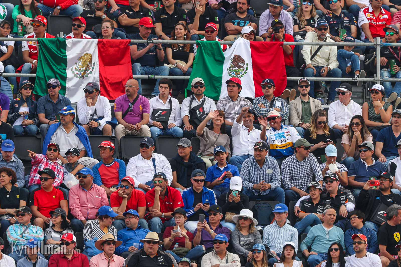 MEXICAN GRAND PRIX - RACE DAY SUNDAY - Kym Illman