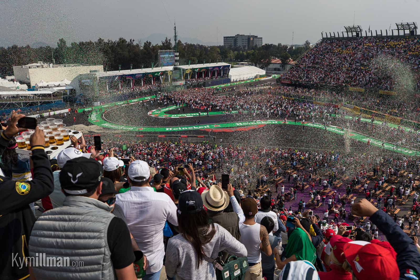 MEXICAN GRAND PRIX - RACE DAY SUNDAY - Kym Illman