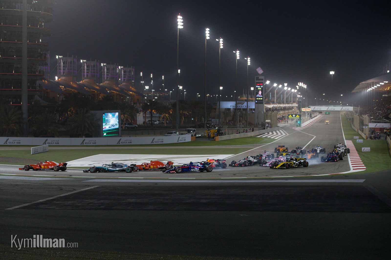BAHRAIN GRAND PRIX - RACE DAY SUNDAY - Kym Illman